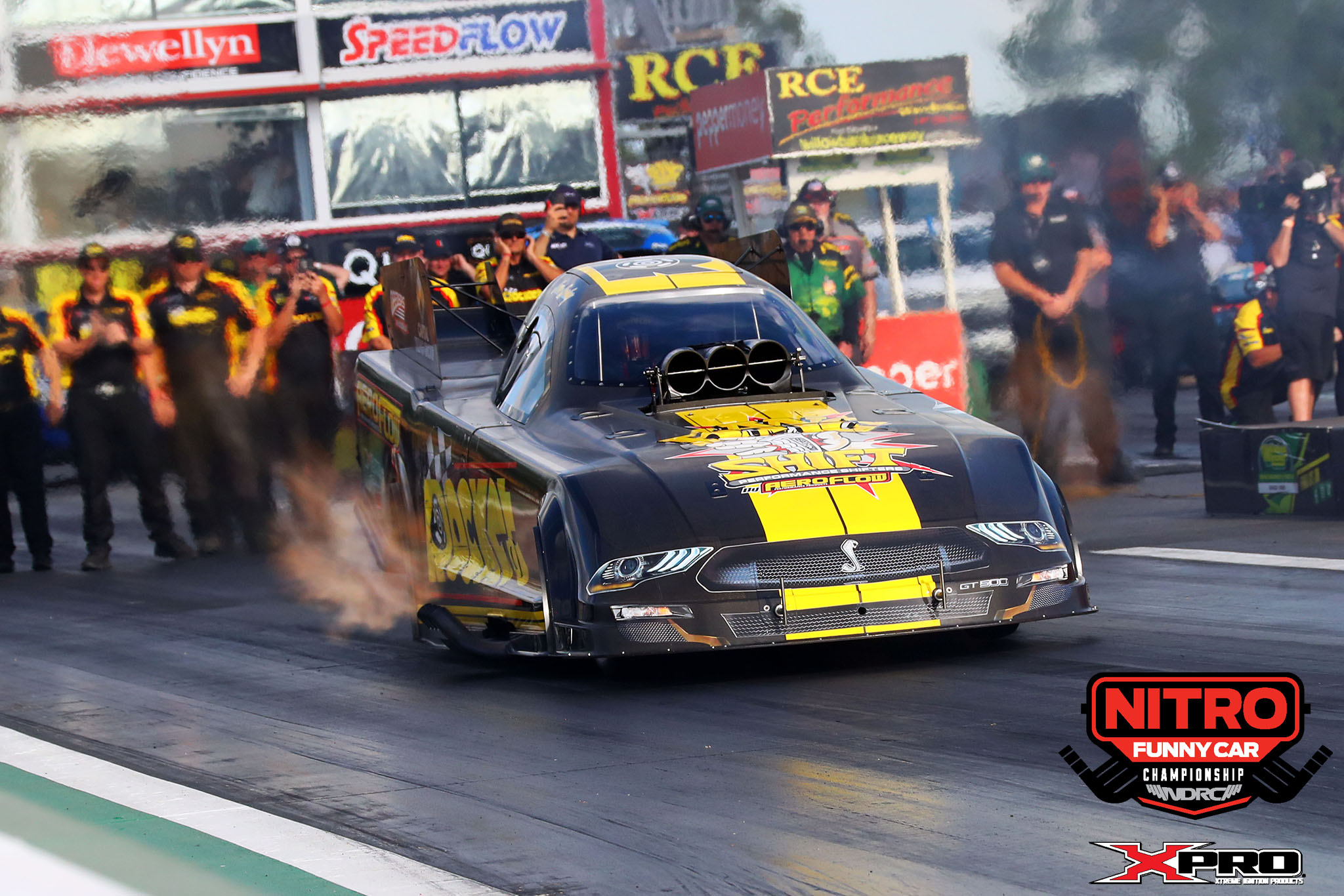 The big show ready to descend on Willowbank Raceway this weekend ...