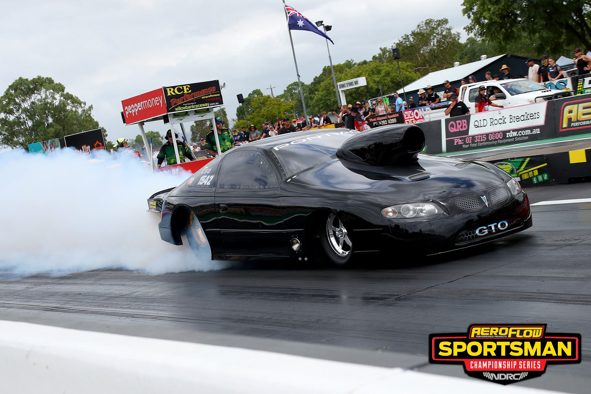 Stage set for nitro-fuelled Australia Day at Willowbank Raceway ...