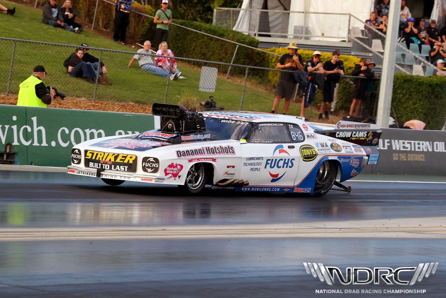 Aussie drag racing’s show of the year in full flight at Willowbank ...