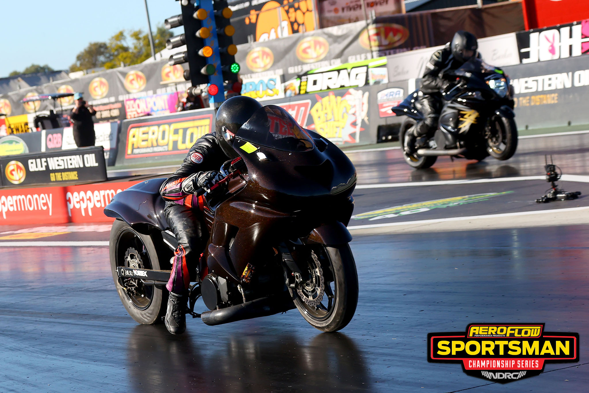 Aussie drag racing’s show of the year in full flight at Willowbank ...