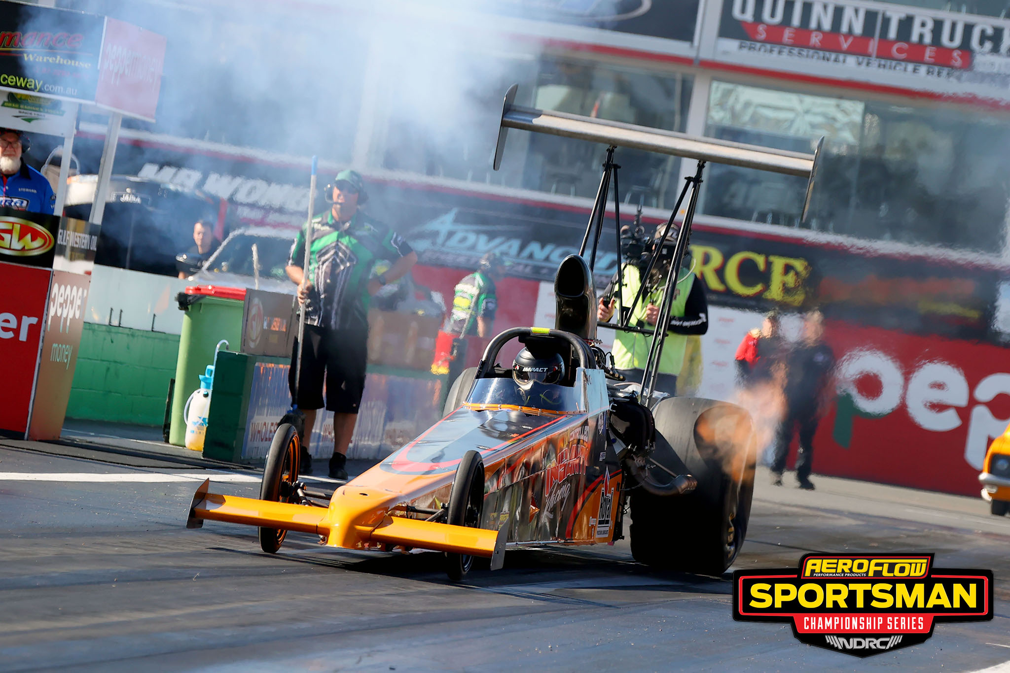 Aussie drag racing’s show of the year in full flight at Willowbank ...